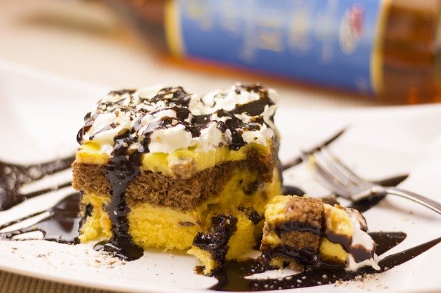 Homemade Dark Chocolate and Basil Fondants: Sponge Pudding with ...