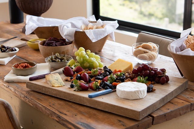 5 Best Cheese Board Reviews - Updated 2020 (A Must Read!)